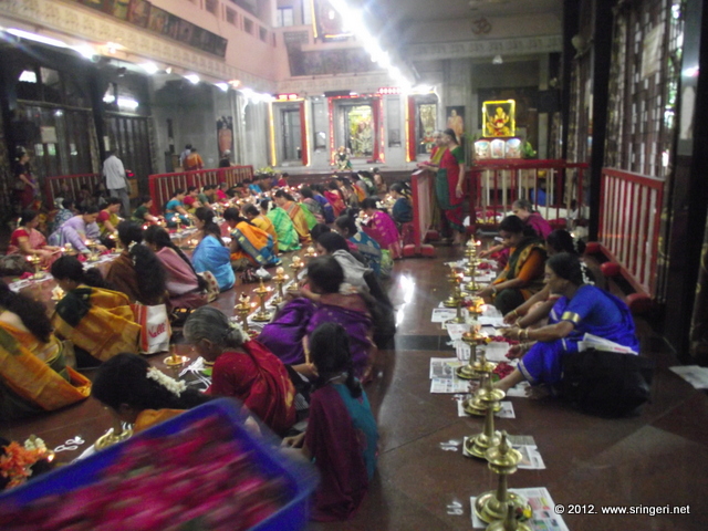 Deepa Pujas by Suvasinis at Mumbai Sringeri Math - Sri Sringeri Sharada ...
