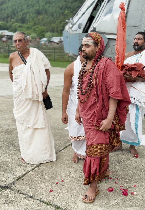 Historic Kashmir Yatra of Sringeri Jagadguru Sri Sannidhanam - Sri ...